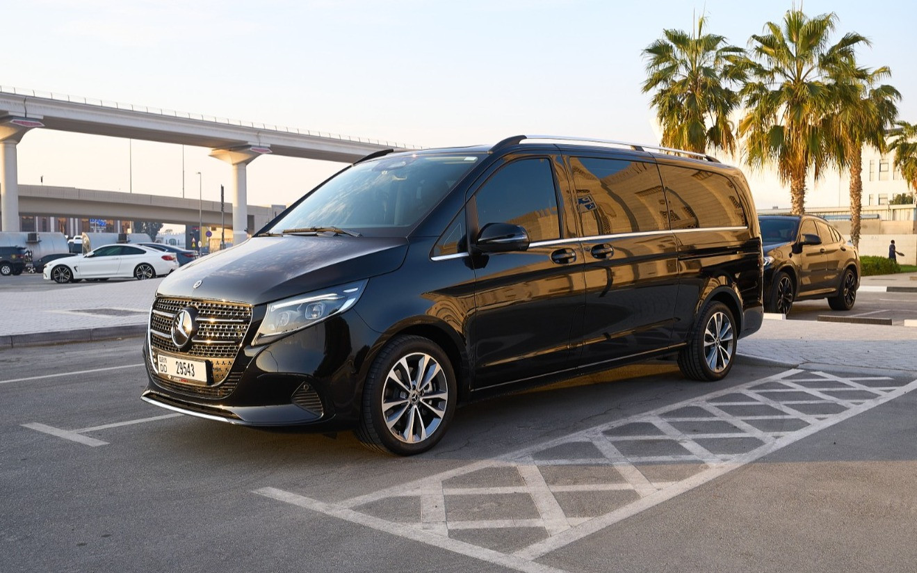 Rent Minibus in Dubai (UAE), rental price
