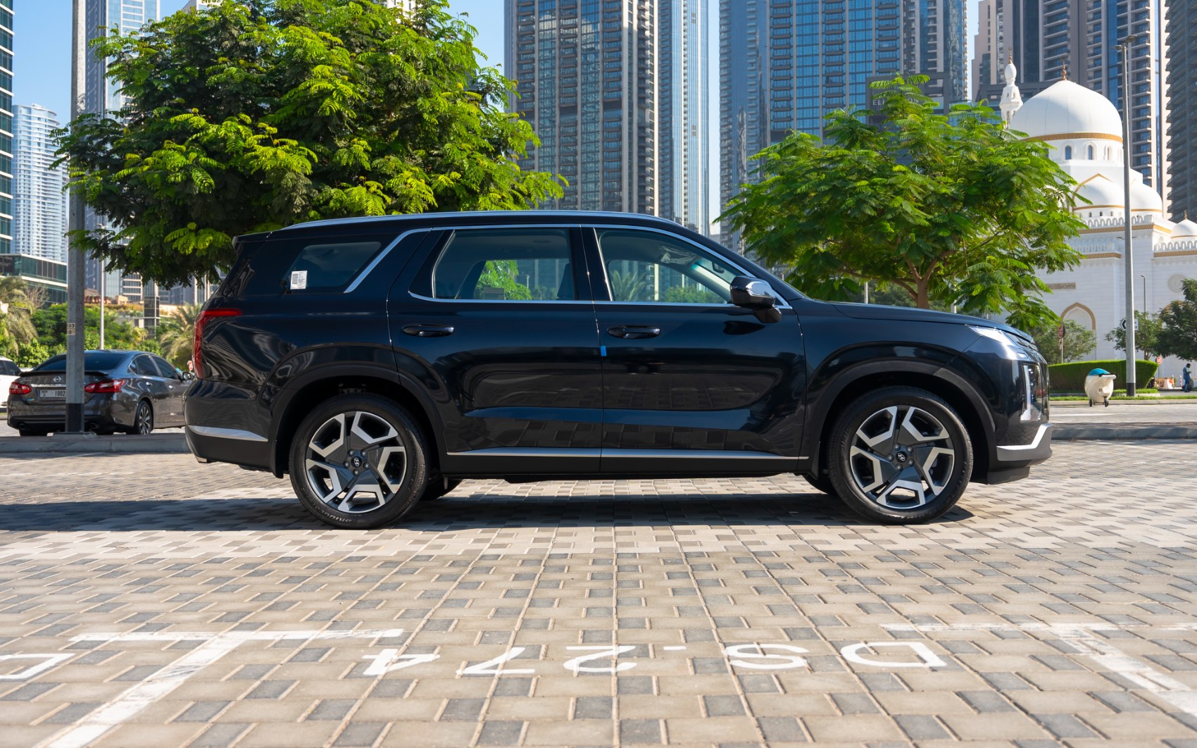 Rent a Hyundai Palisade (Black), 2025 ID-06034, in Dubai - Renty.ae