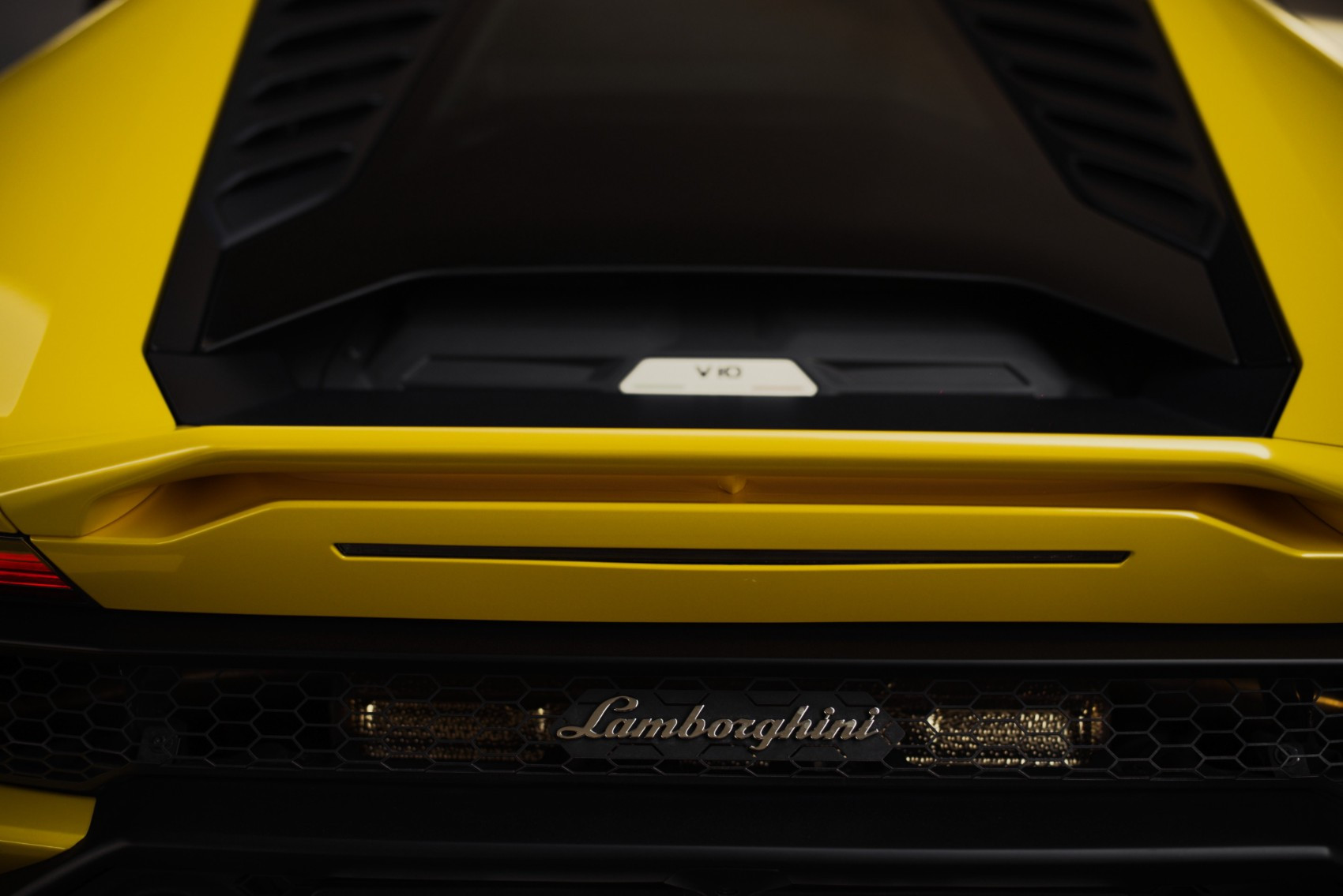 Rent a Lamborghini Evo coupe (Yellow), 2020 ID-06351, in Dubai - Renty.ae